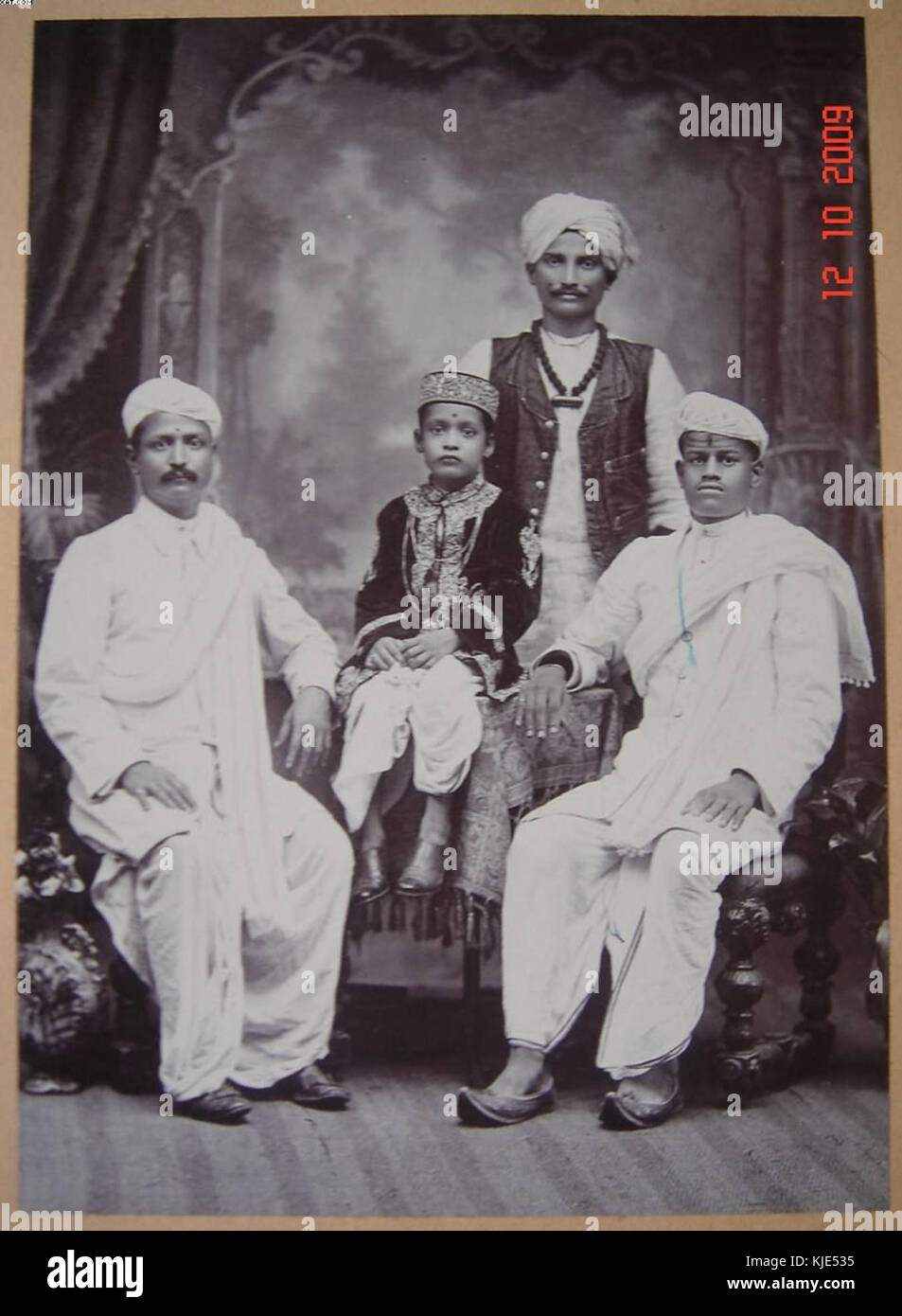 Vintage studio india hi-res stock photography and images - Alamy