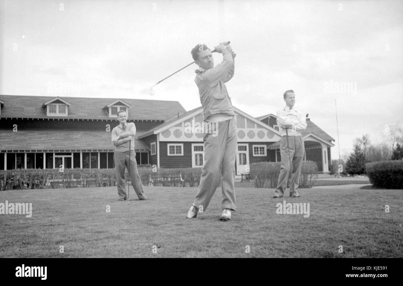 Green golf field Black and White Stock Photos & Images - Alamy