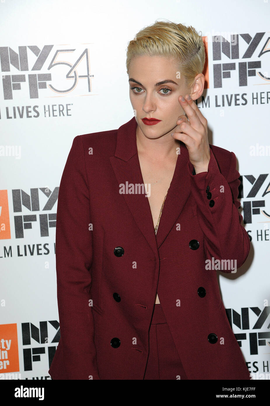 NEW YORK, NY - OCTOBER 03: Kristen Stewart attends the 'Certain Women ...