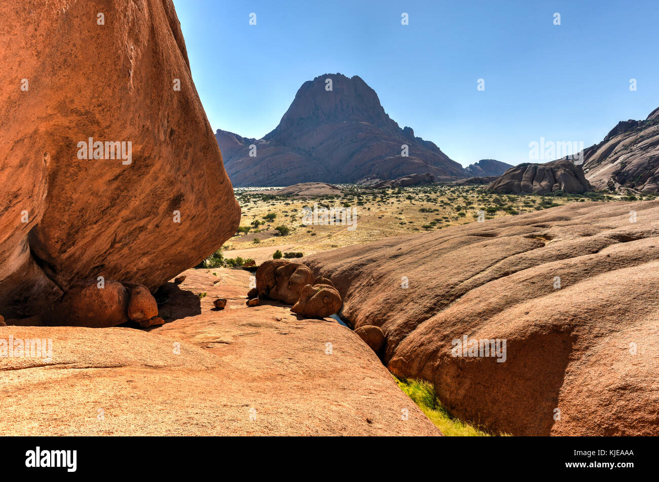 Landscape with massive granite rocks in Spitzkoppe in the Namib desert ...