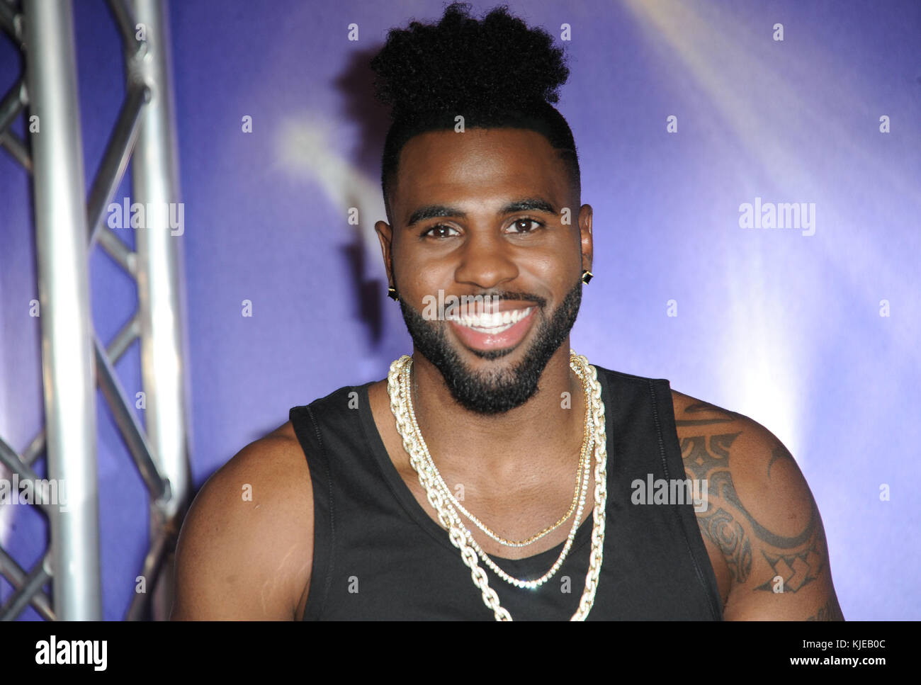 HOLLYWOOD, CA - MAY 19: Guests take photos with Jason DeRulo's wax ...