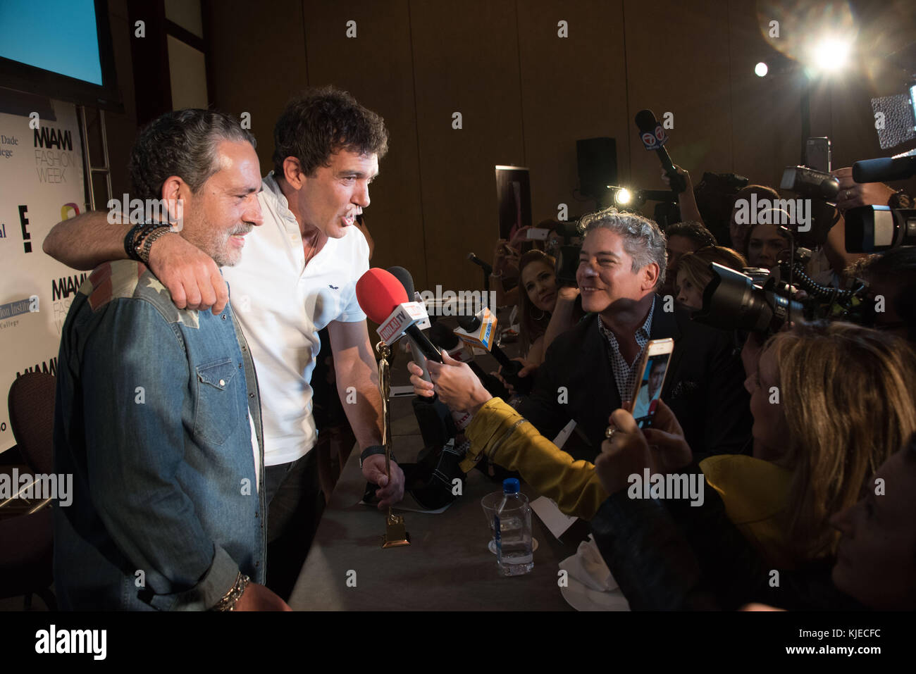 MIAMI, FL - JUNE 01: Actor Antonio Banderas. José Antonio Domínguez ...
