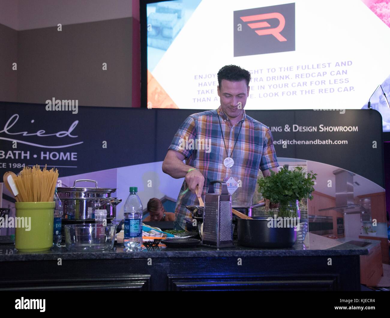 Rocco dispirito chef hi-res stock photography and images - Alamy
