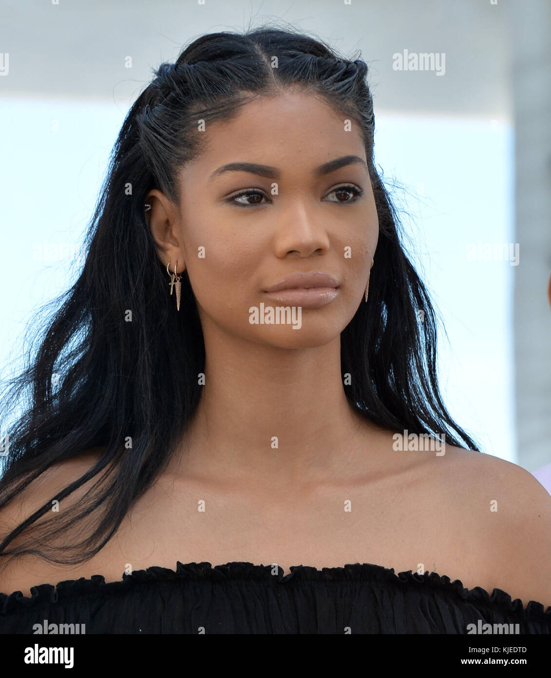 Iman model bikini hi-res stock photography and images - Alamy