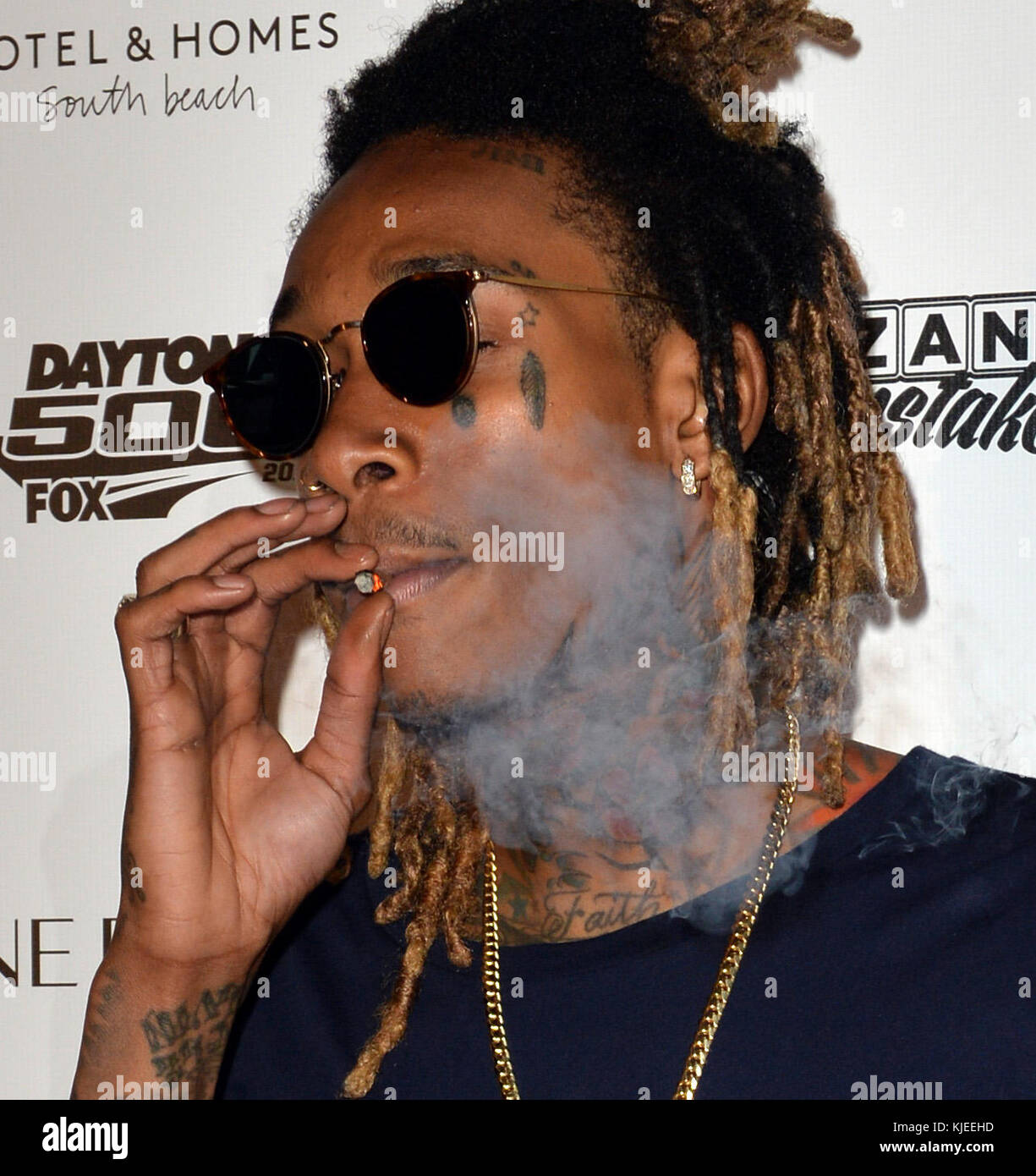 MIAMI BEACH, FL - FEBRUARY 17: Wiz Khalifa attends the Sports ...