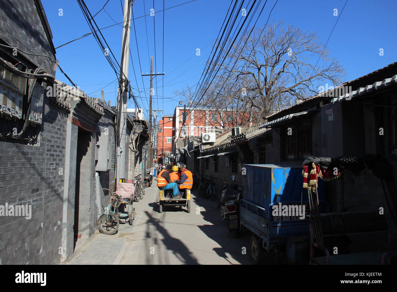 Traditional Chinese alleys, dwellings and shops - Beijing, China Stock ...