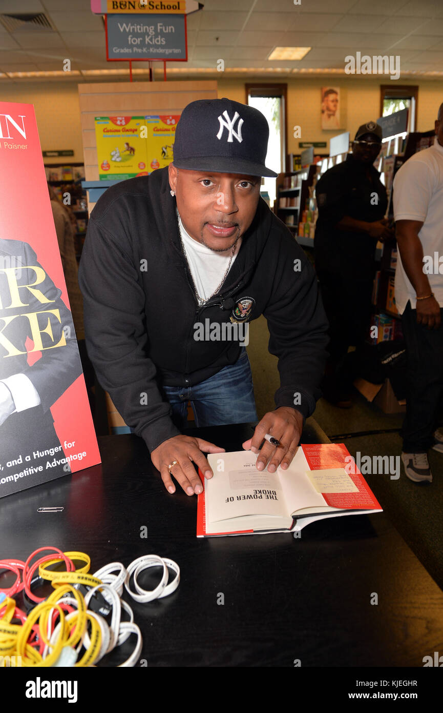 FORT LAUDERDALE, FL - JANUARY 31: Daymond John, co-host of ABC's hit ...