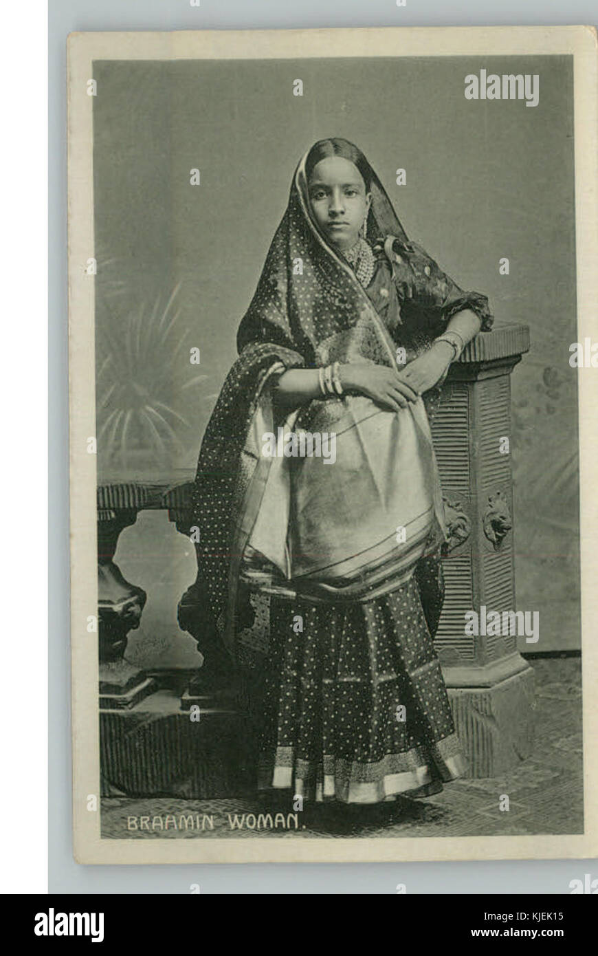Woman indian brahmin hi-res stock photography and images - Alamy
