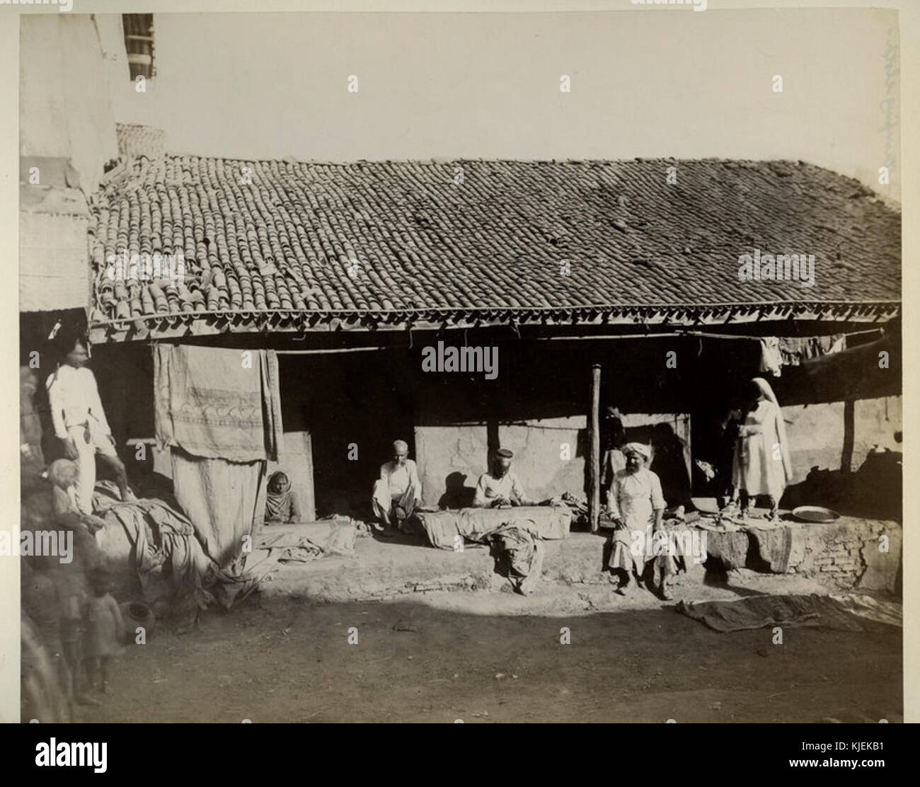 Native hut in india hi-res stock photography and images - Alamy