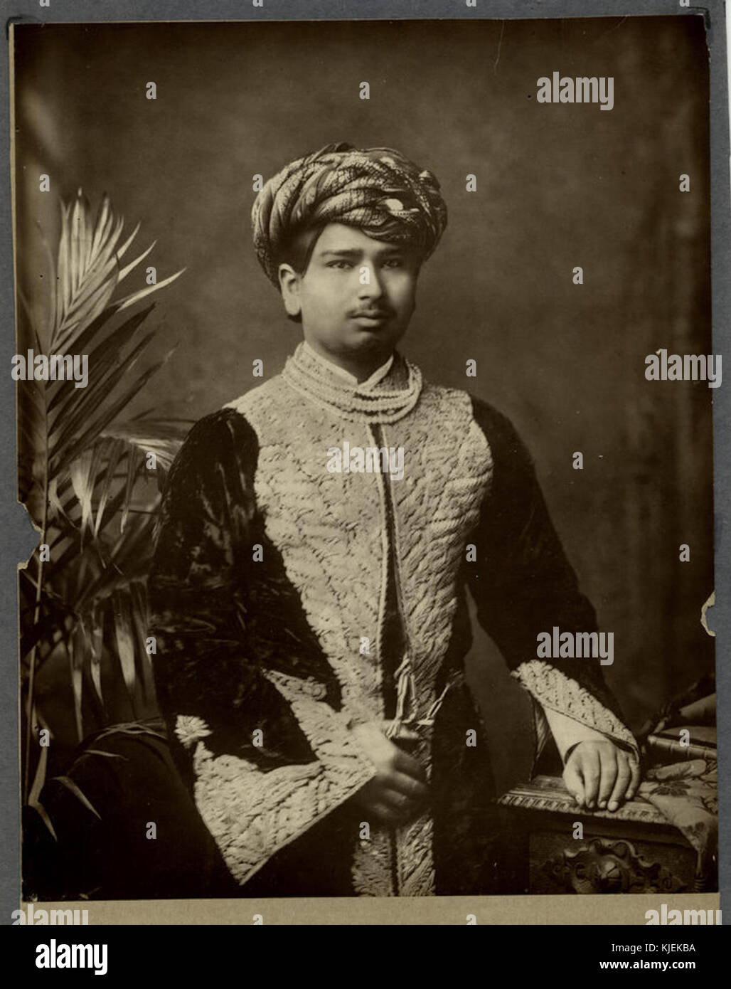 Vintage studio portrait of the Thakore of Wadhwan Stock Photo - Alamy