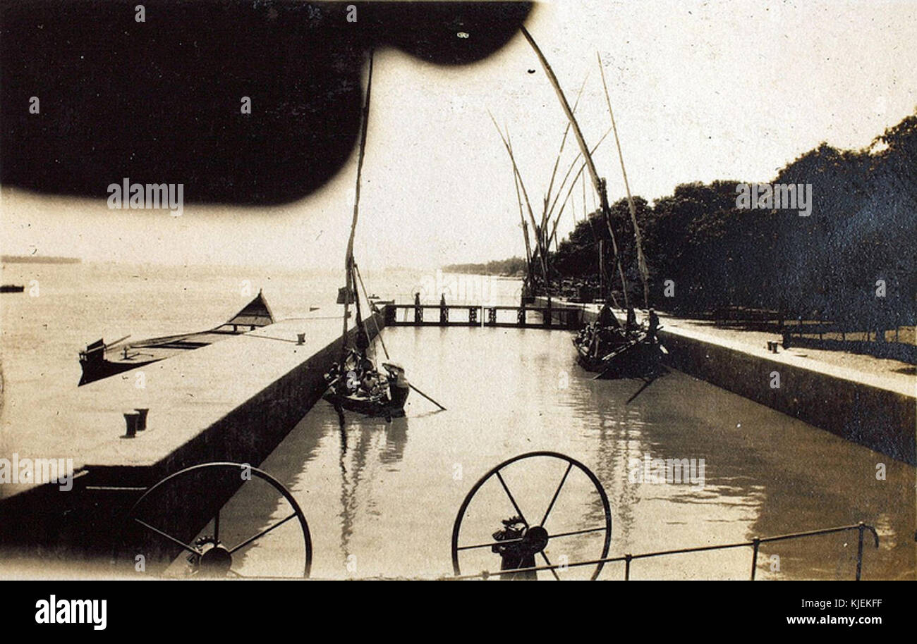 Nile system hi-res stock photography and images - Alamy