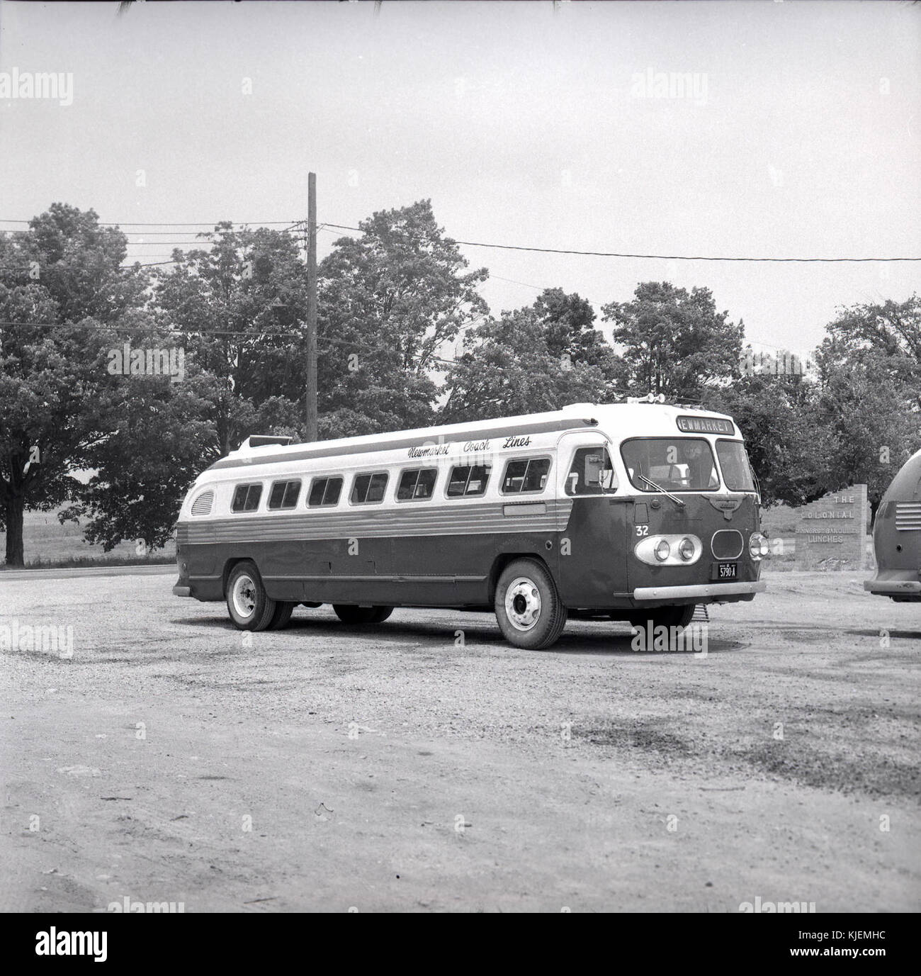 Newmarket Coach Lines bus 32 at garage Stock Photo - Alamy
