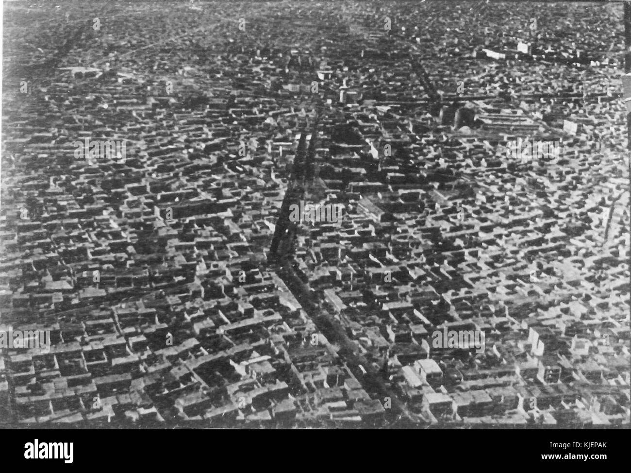 Old Tabriz 5 Stock Photo - Alamy