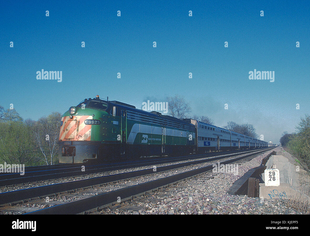 BN 9923 at Naperville, IL on April 18, 1988 (22355278491 Stock Photo - Alamy