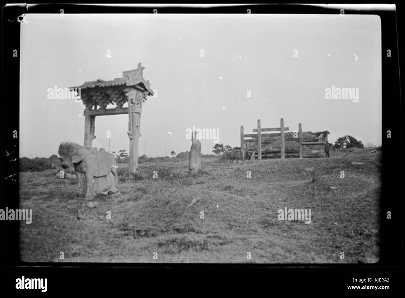 The tomb of Tu Yu 1917 1919 by Sidney David Gamble Stock Photo - Alamy