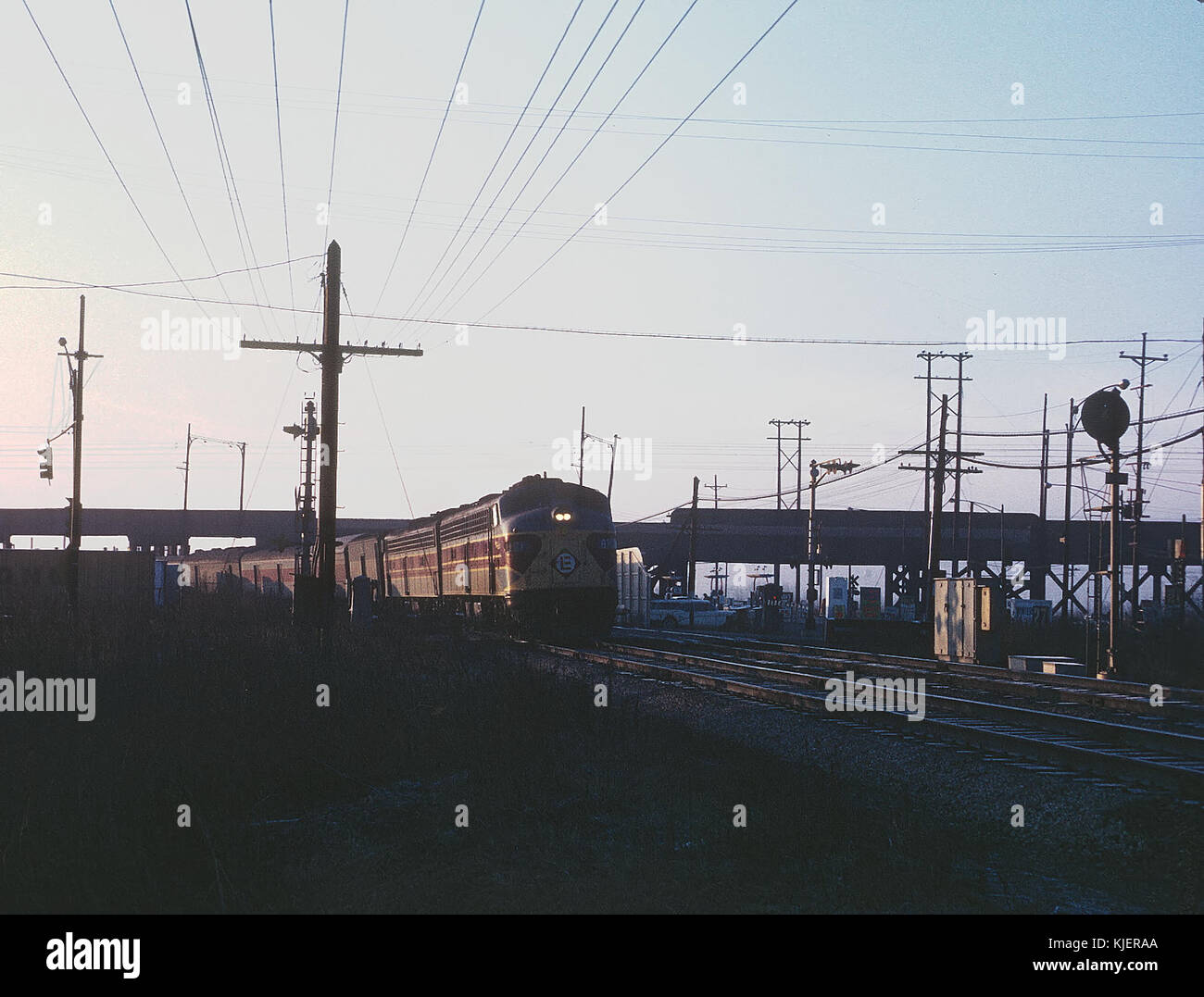 EL Train 1, The Phoebe Snow, at 147th St. and Torrence Ave, Chicago, IL ...