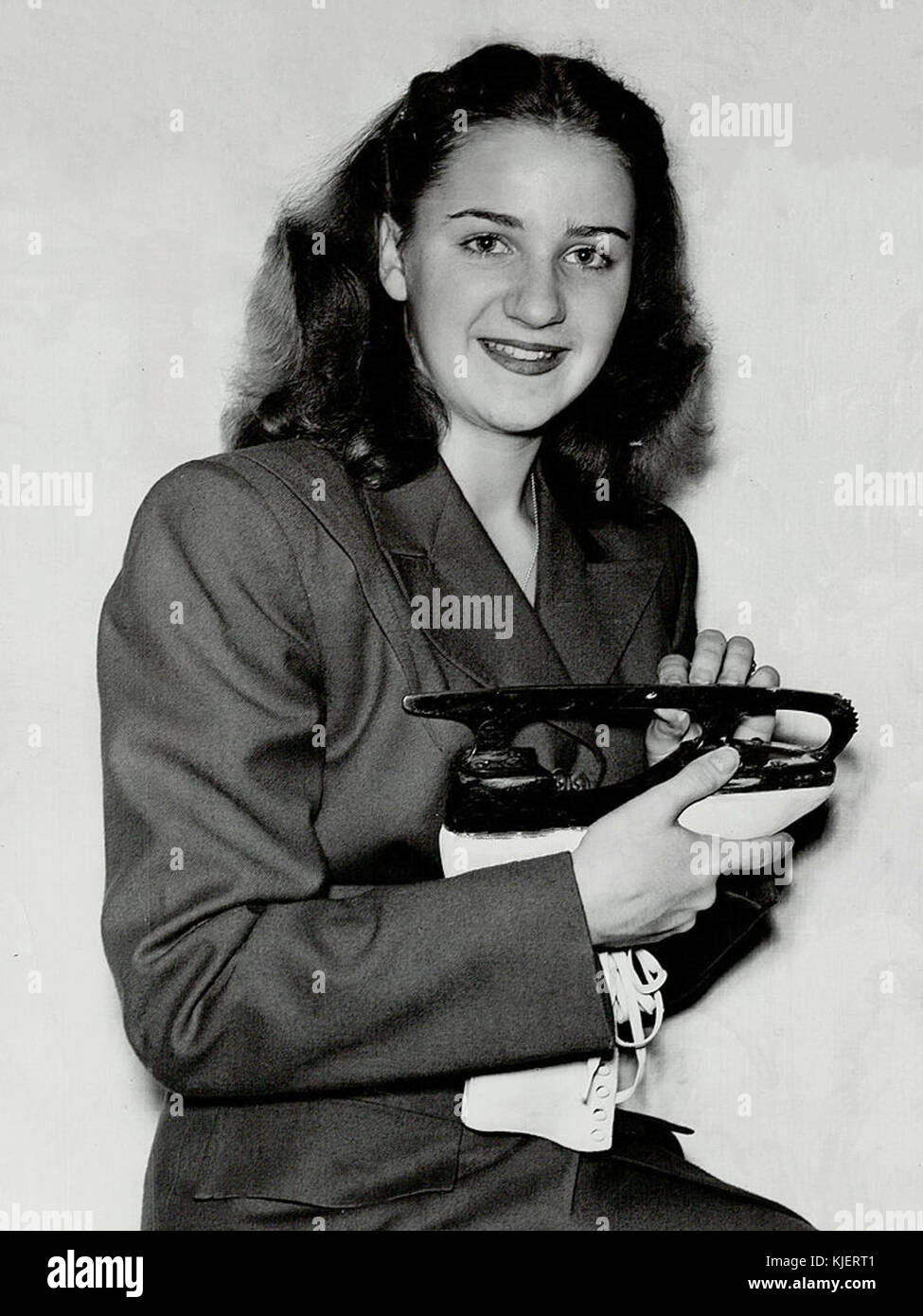 Suzanne morrow hi-res stock photography and images - Alamy Suzanne morrow hi-res stock photography and images - Alamy