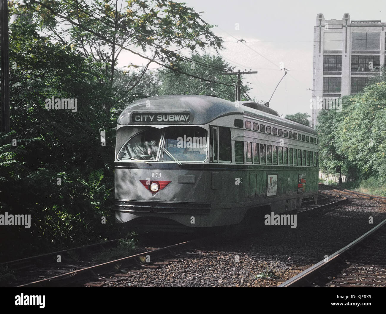 NJPSCT 13 (PCC) approaching Park St. station, Newark City Subway ...