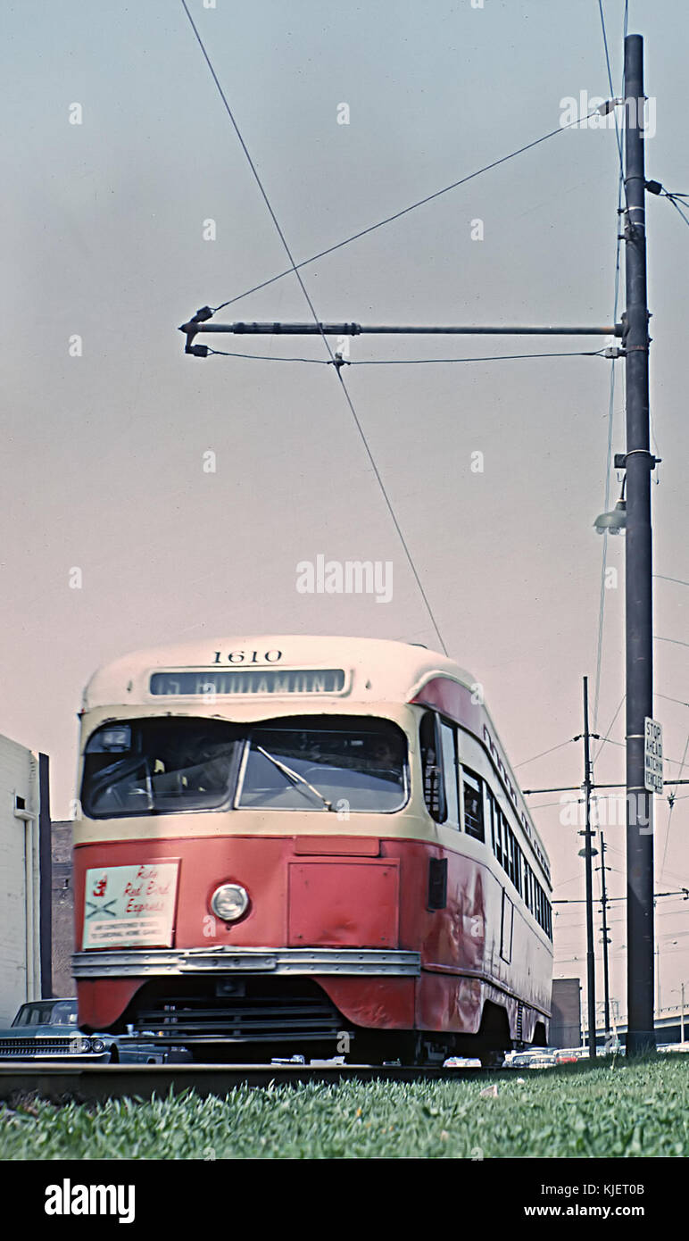 Bi State Development Agency St. Louis Missouri 1610 (PCC) going around ...