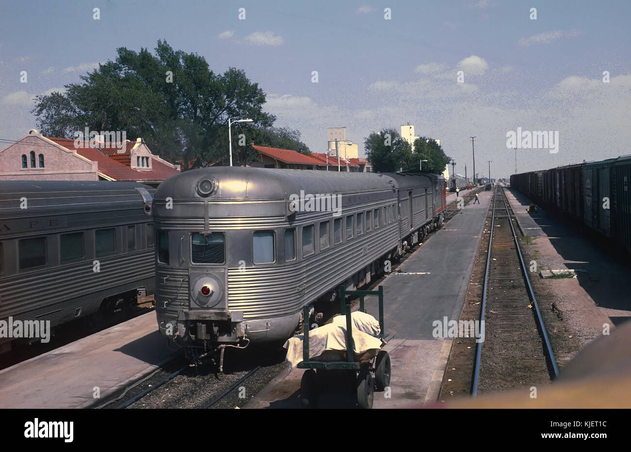 ATSF Train 26, the Pecos Valley Streamliner observation car (only ...