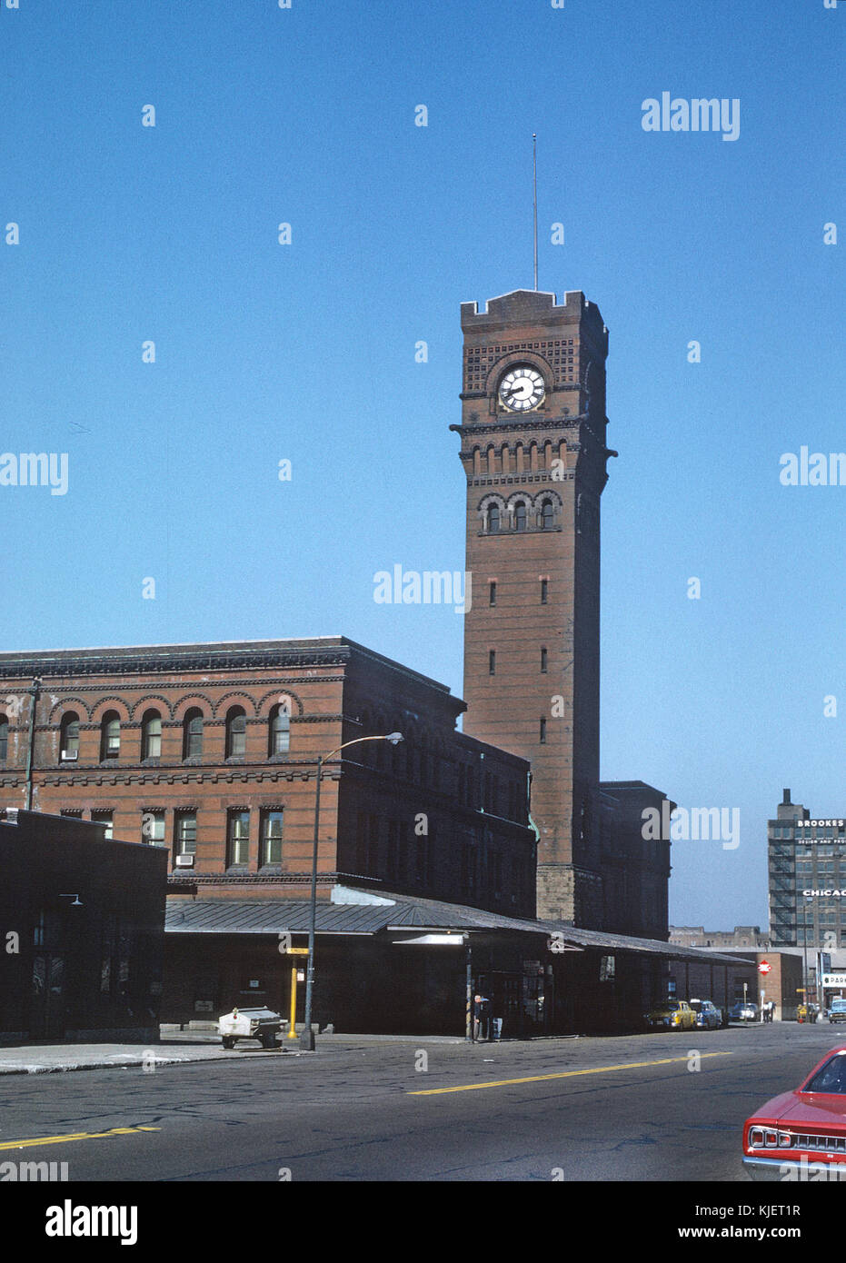 Dearborn station chicago hi-res stock photography and images - Alamy