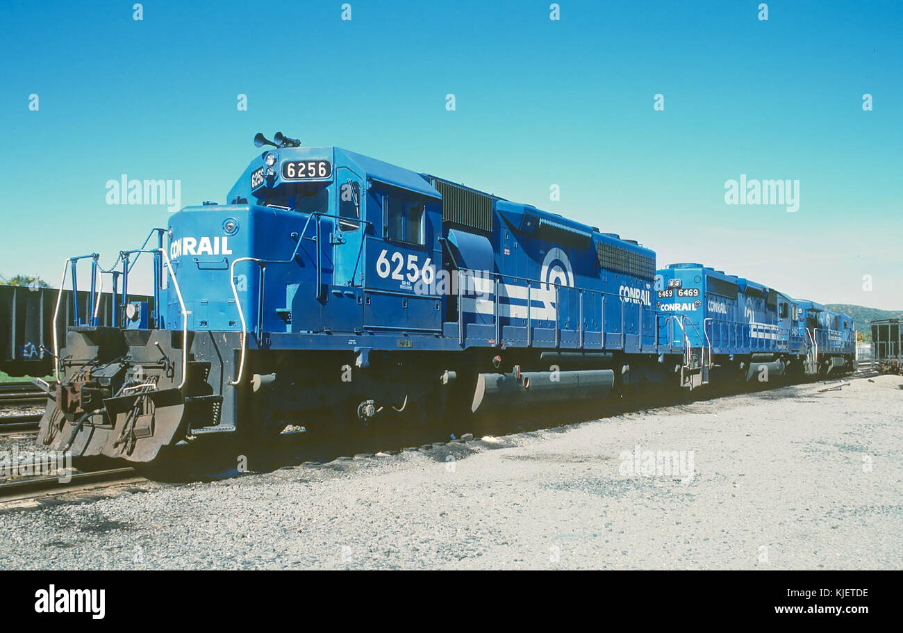 CR 6256 and 6469 at former Erie Yard, Gang Mills, NY on October 4, 1987 ...