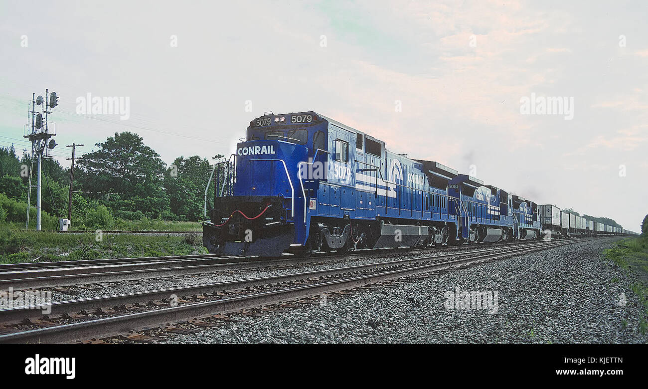 Silver streak train hi-res stock photography and images - Alamy