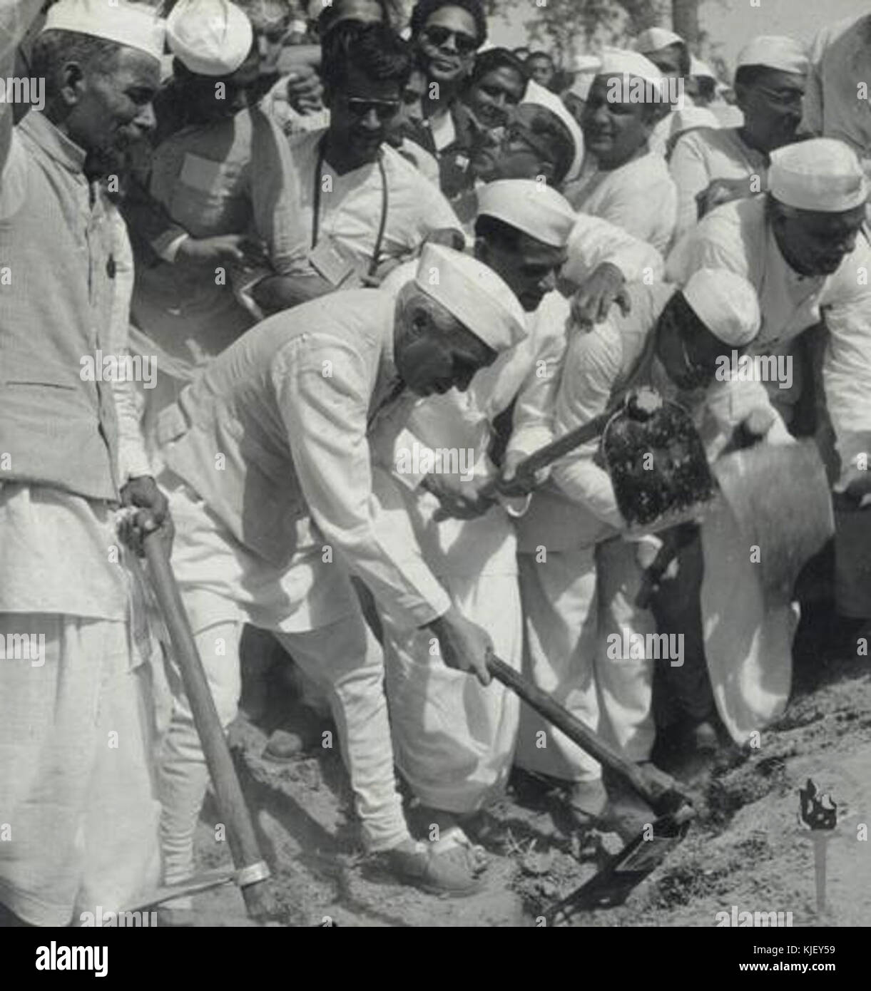 Jawaharlal Nehru inaugurating the digging of a mile long nullah at ...