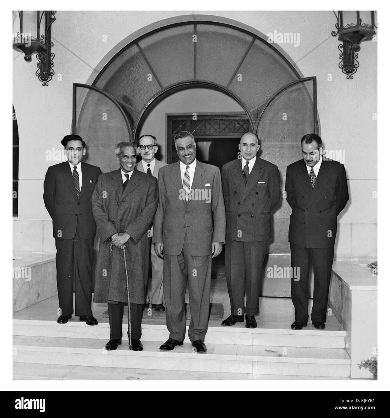 Krishna menon nehru hi-res stock photography and images - Alamy