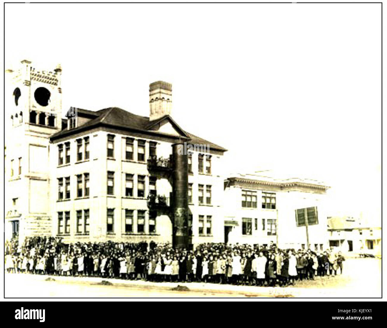 Victoria School at 2025 McIntyre Street between Victoria Avenue and ...