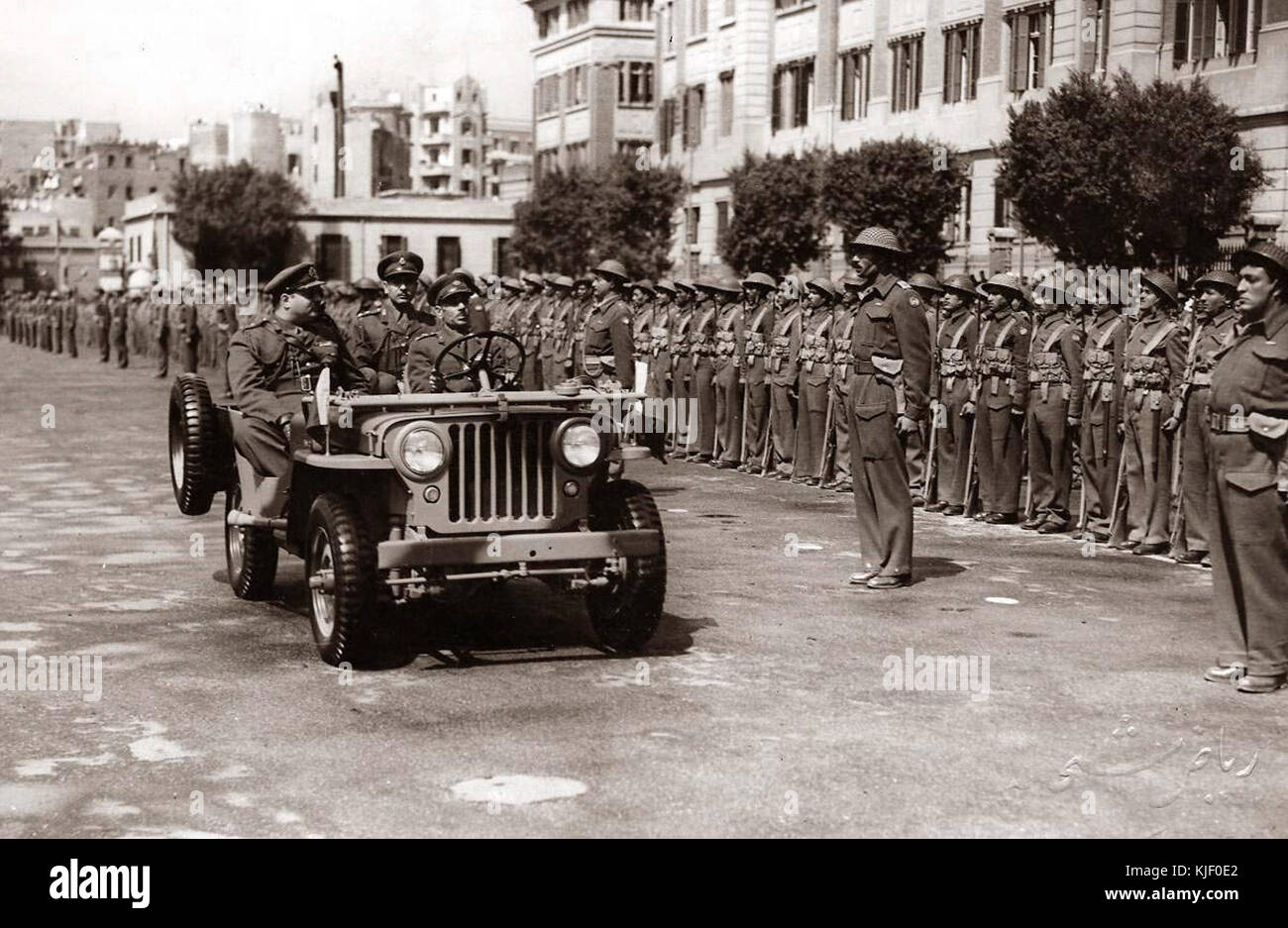 Egypt military uniform hi-res stock photography and images - Alamy