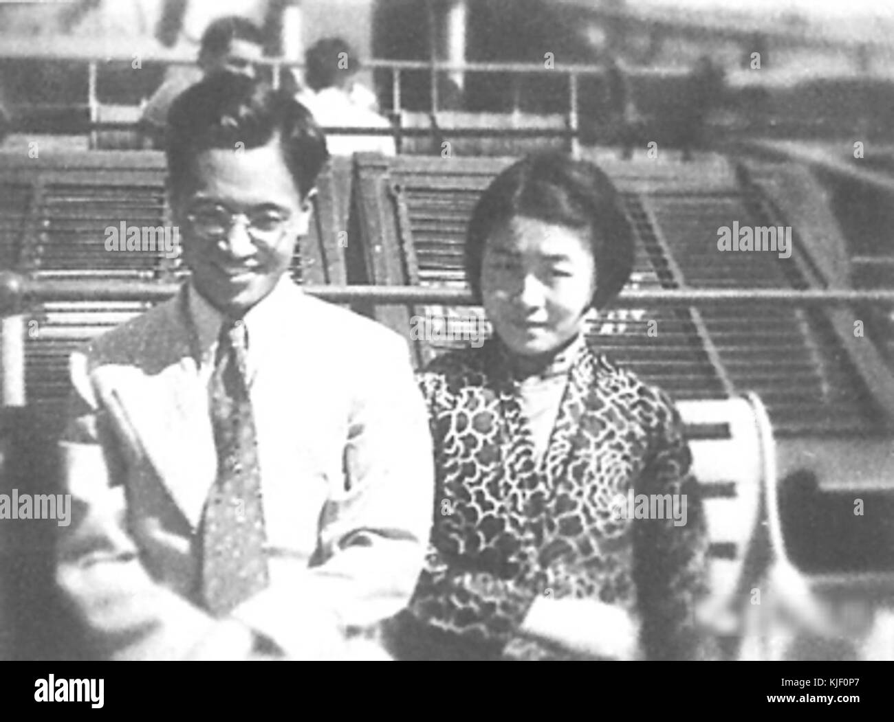 Qian Zhongshu and Yang Jiang in 1935 Stock Photo - Alamy