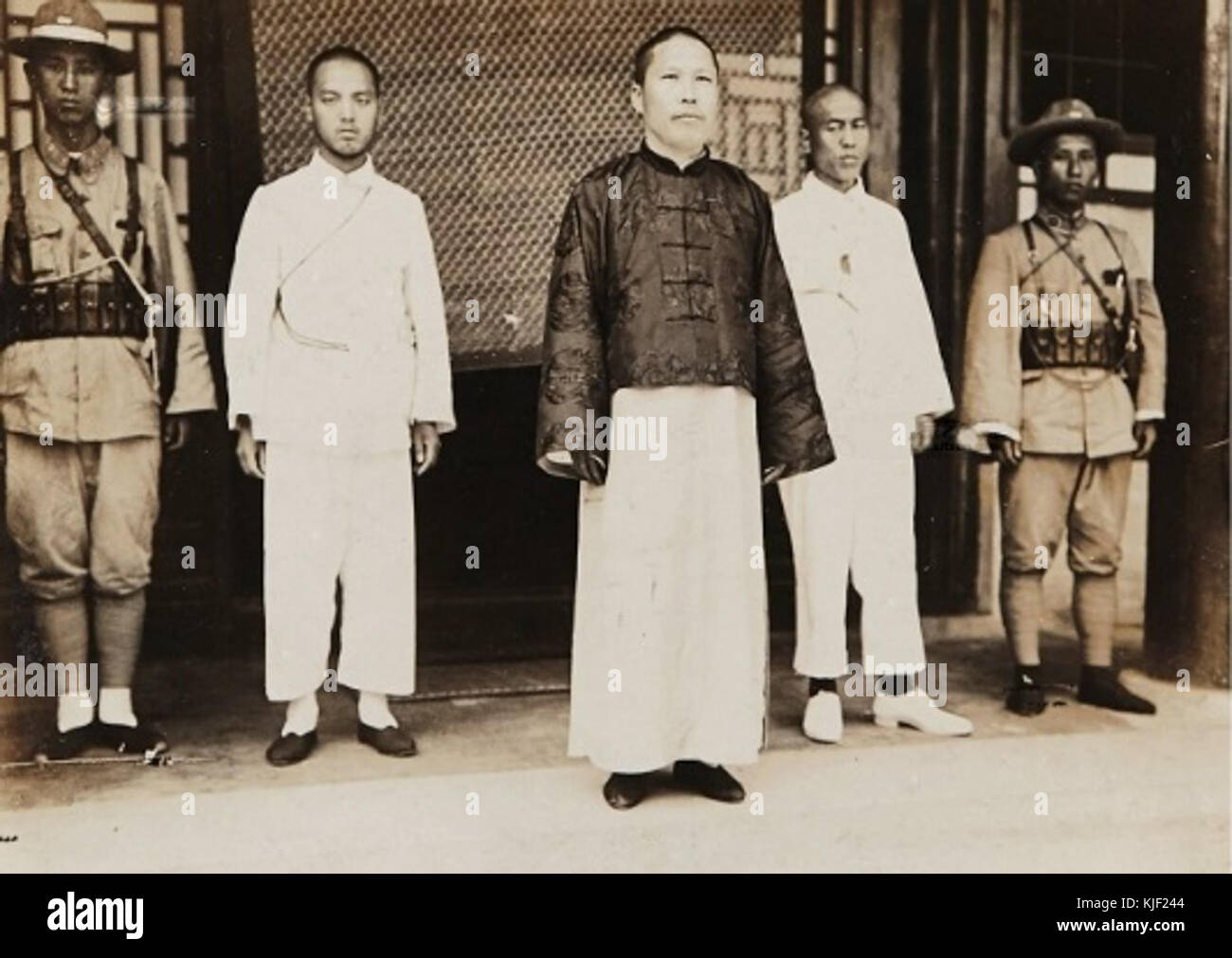 Yang Wenkai is a prominent figure in Chinese culture, known for his contributions to the fields ...