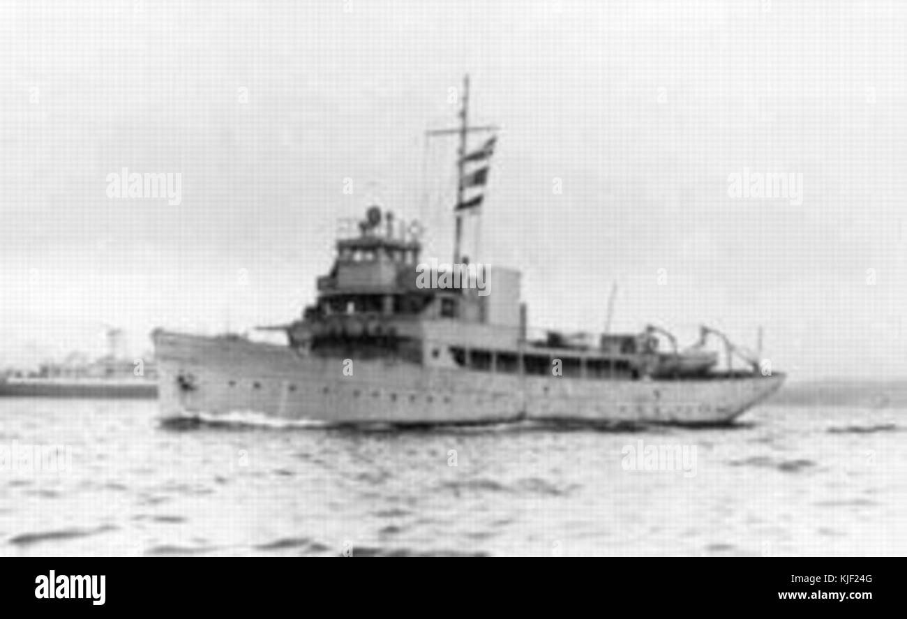 Armed yacht HMCS Raccoon Stock Photo - Alamy