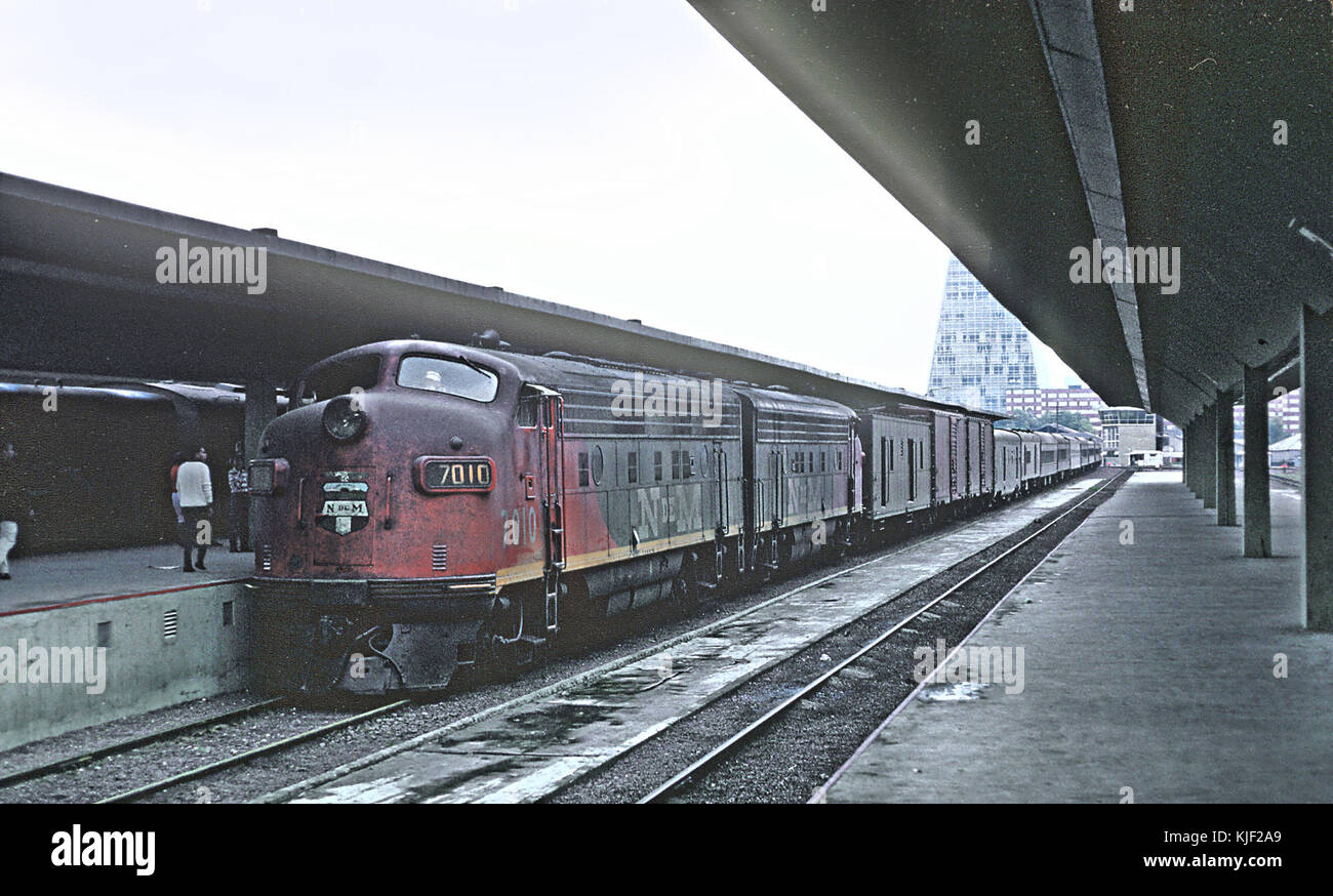 Ndem hi-res stock photography and images - Alamy