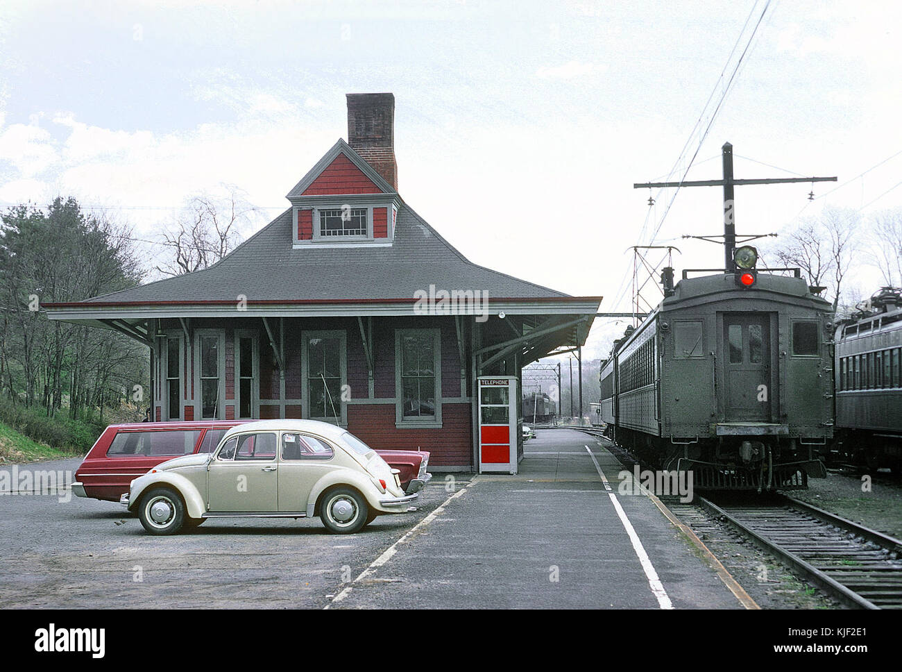 EL Gladstone, N.J. Station on April 25, 1970 Stock Photo - Alamy