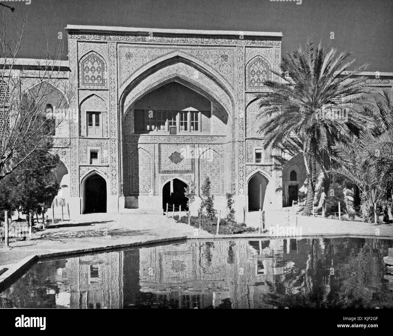 Shiraz landmarks hi-res stock photography and images - Alamy