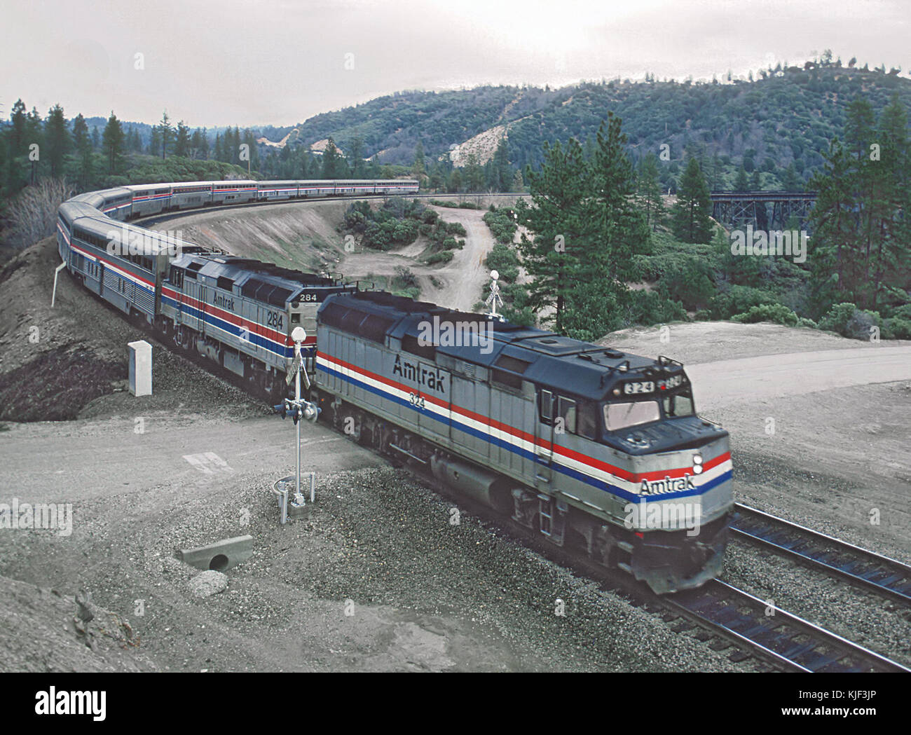 AMT 324 with the Reno Fun Train at Carpenter Road crossing with Long ...