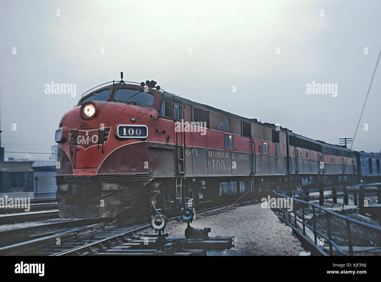 GM&O 100 E7A Chicago at 35th and Calif. on January 3, 1964 (25820316781 Stock Photo - Alamy
