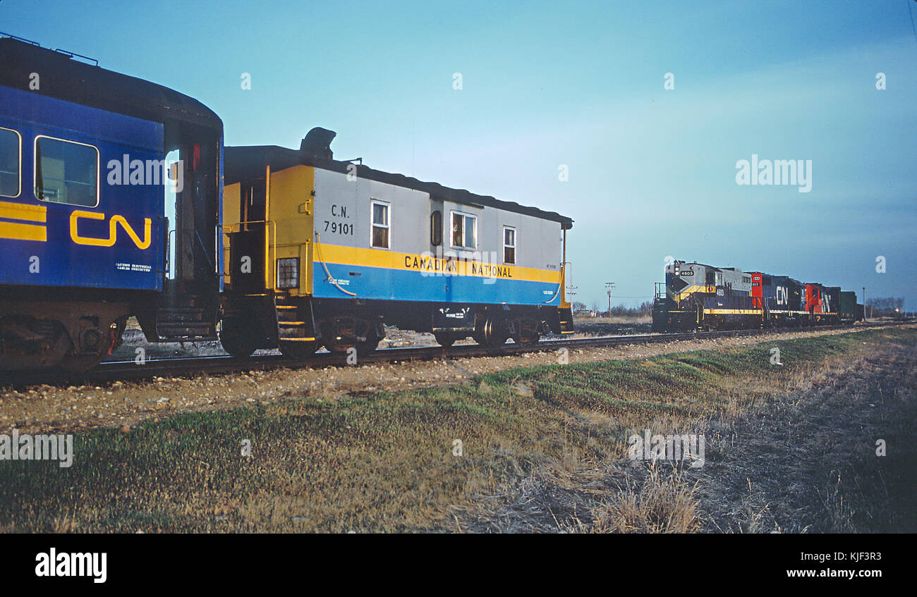 The Muskeg Mixed Train in Alberta, May 1985 11 Photos (29865820975 ...