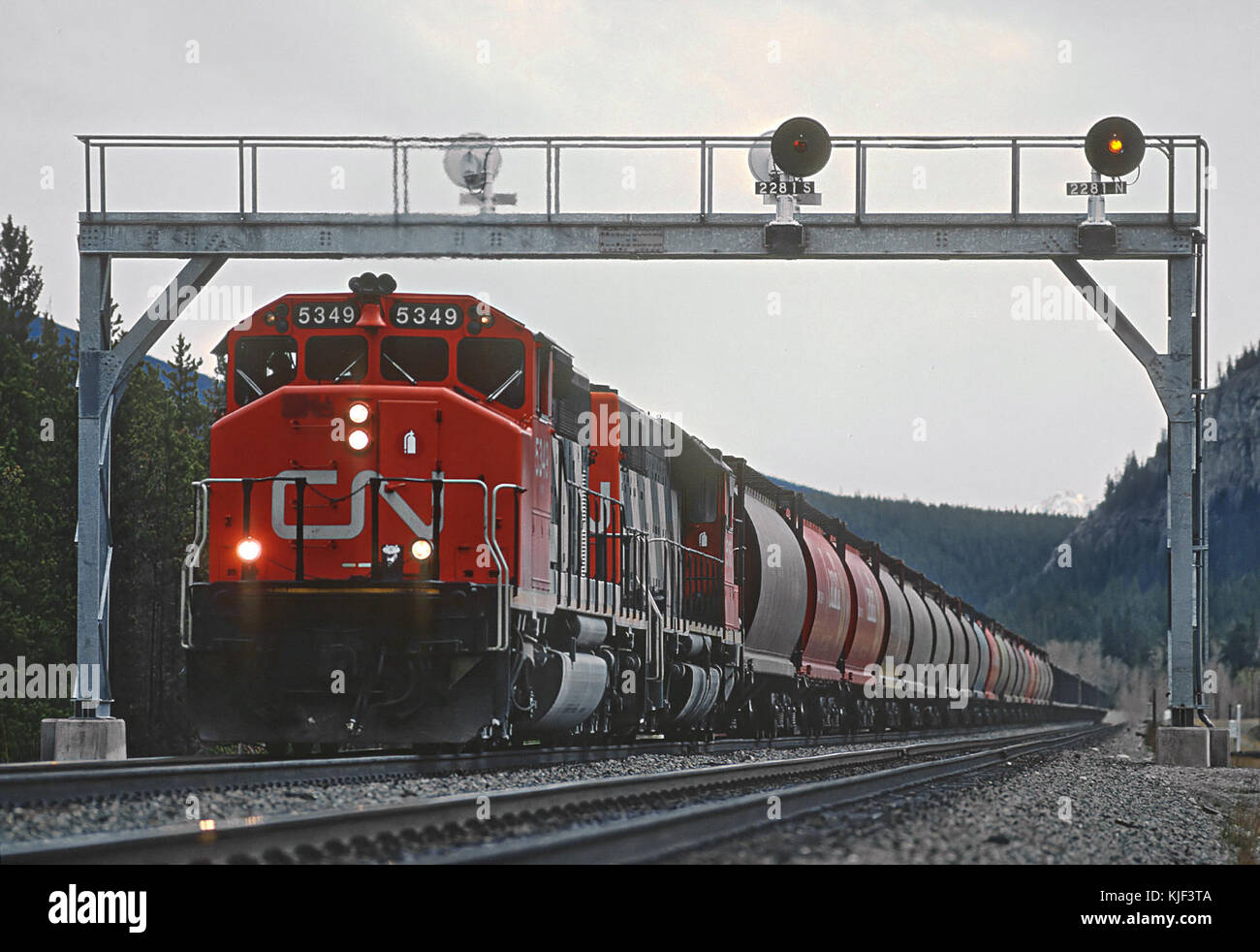 Canadian national railways hi-res stock photography and images - Alamy