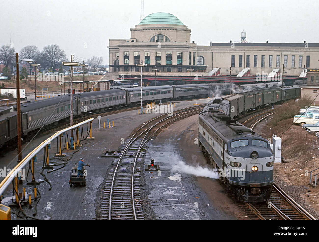 RF&P 1013 with Trains 34, The Silver Comet, and Train 22, The Silver ...