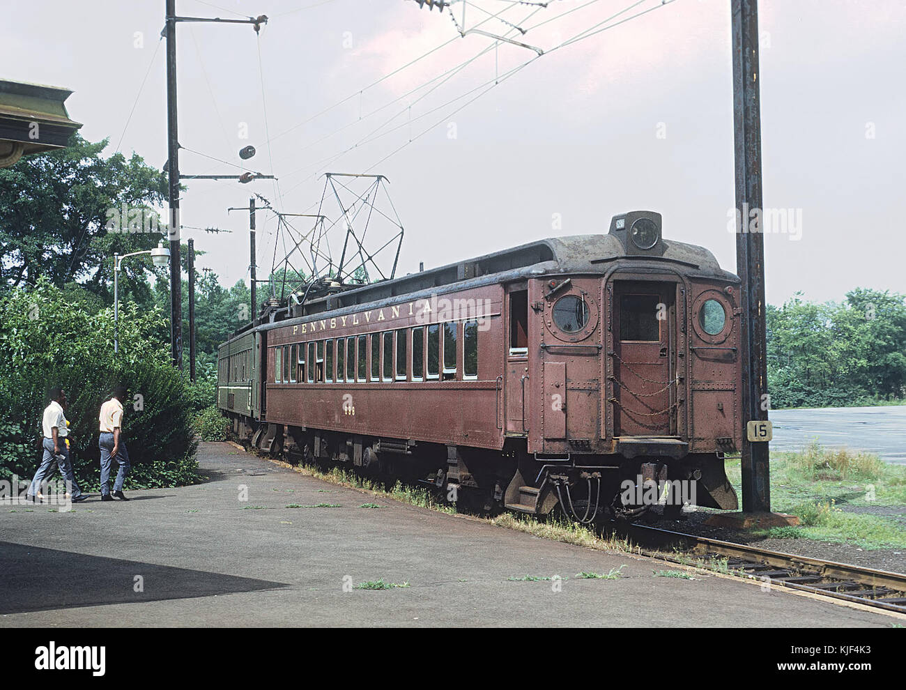 Penn Central EMU Class MP54 698, The Dinky, the dinky on the Princeton ...