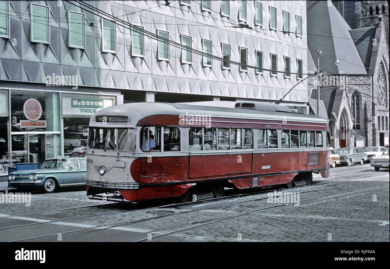 A photograph of PAAC PCC 1658, a 40-foot streetcar from the Mount ...