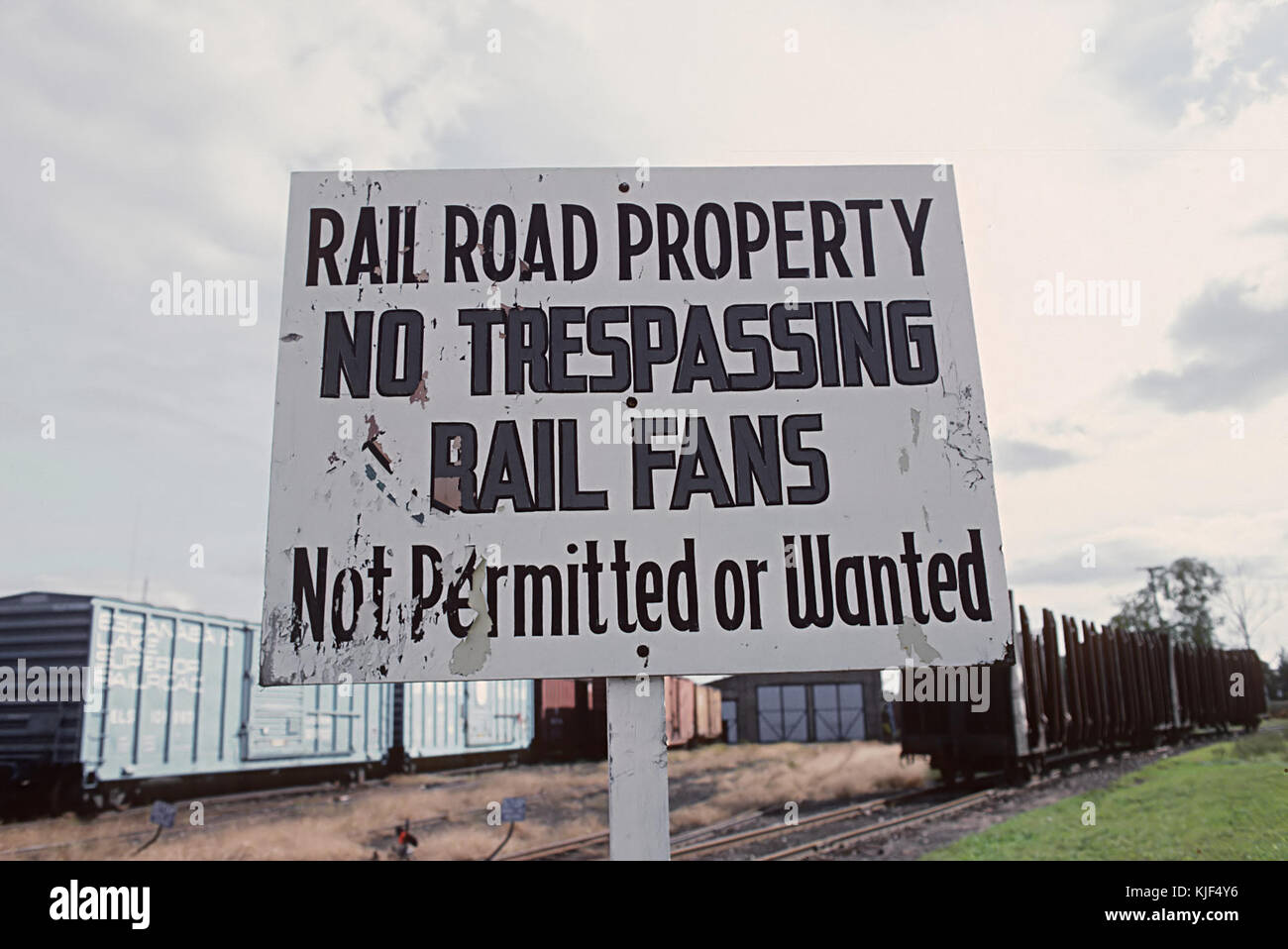 3 Escanaba and Lake Superior Railroad Photos (25370162722 Stock Photo ...