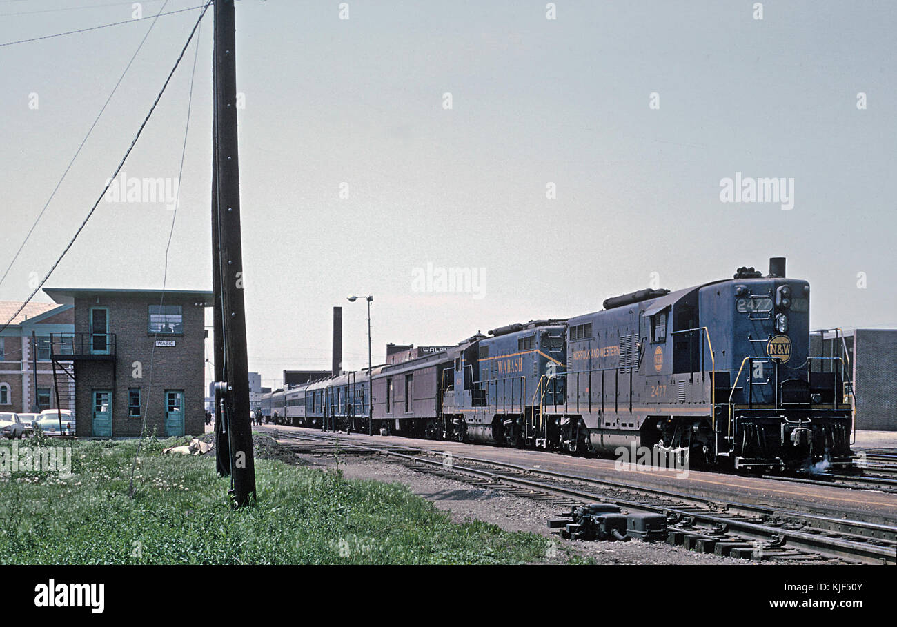 Time cover 1966 hi-res stock photography and images - Alamy