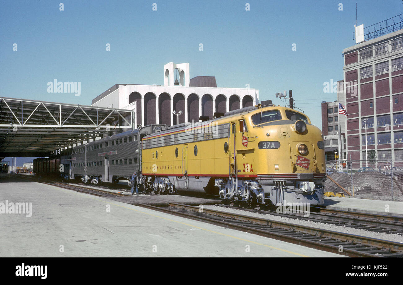 This entry features a series of photographs by Roger Puta depicting ...