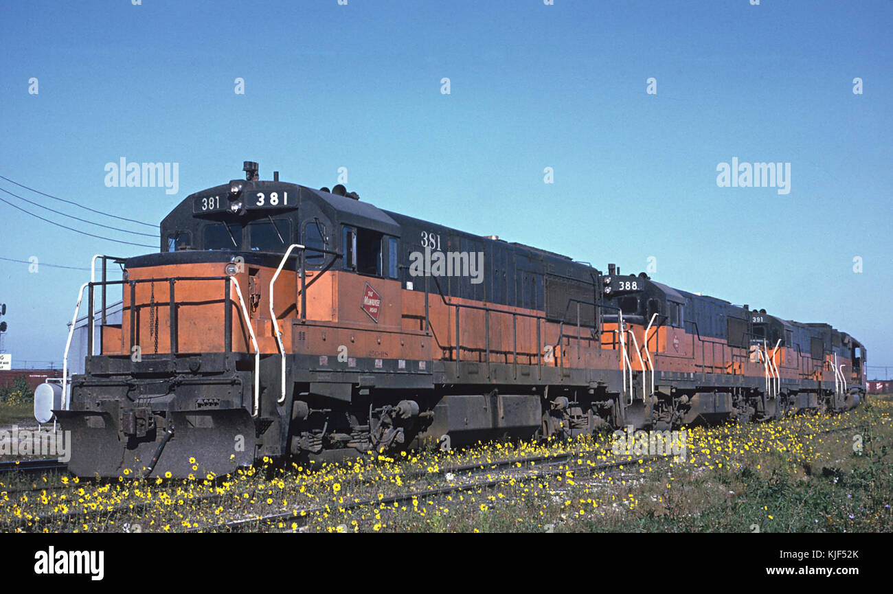 Four Roger Puta Photos of Milwaukee Road Freight Power (26841975413 Stock Photo - Alamy