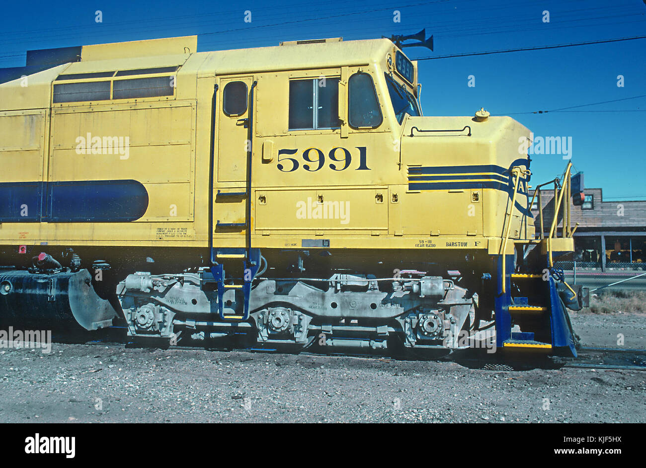 AT&SF FP45u 5991 and U36C 8730 in Mojave, CA in October 1983 4 Photos (28418681393 Stock Photo ...