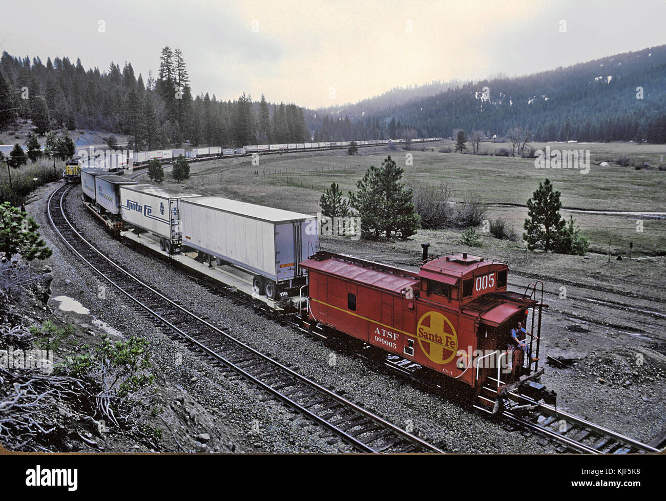 AT&SF Caboose 999005 at Spring Garden, CA March 1983 (29552095215 Stock Photo - Alamy